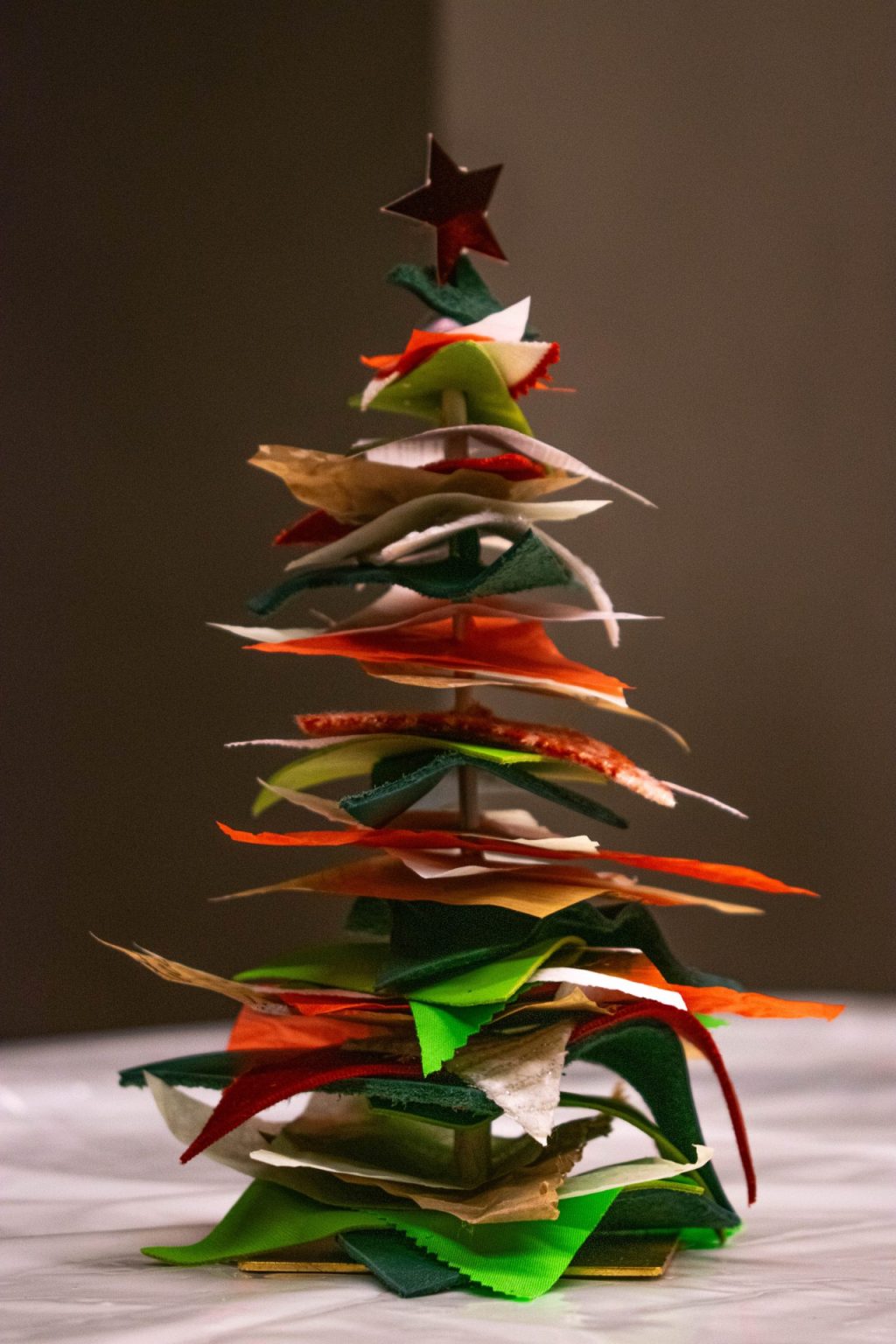 Upcycled Christmas decorations DIY punk | I'M FIRENZE DIGEST