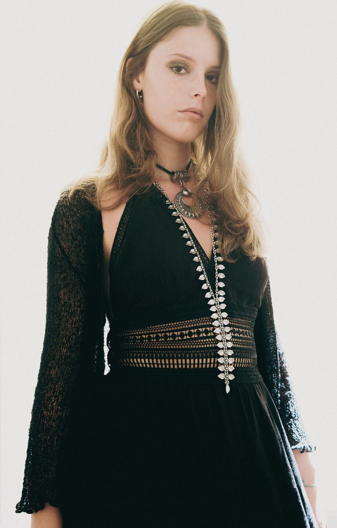 Southern Gothic Fashion melancholy mood | I'M FIRENZE DIGEST